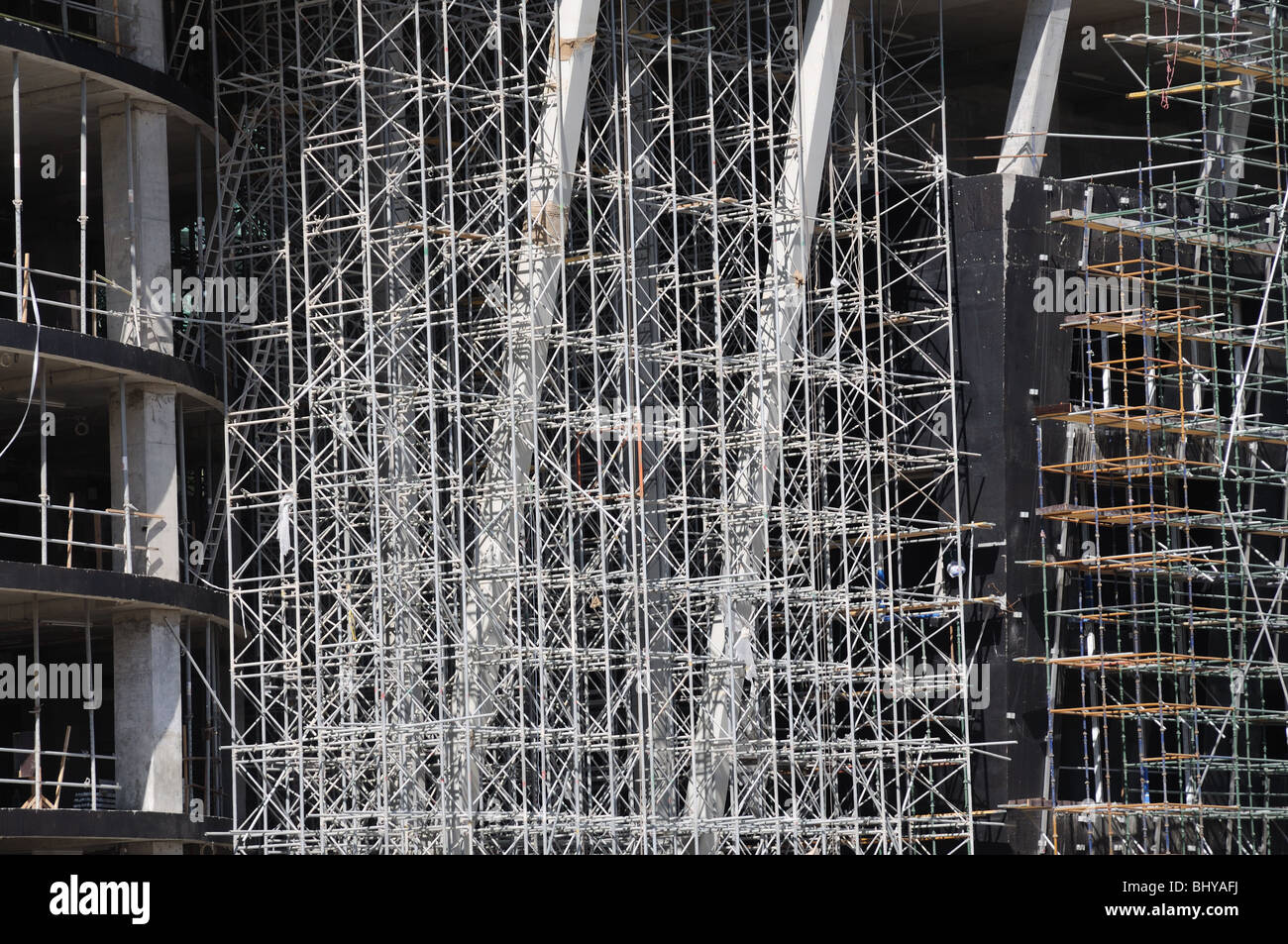 Construction of scaffolding hi-res stock photography and images - Alamy