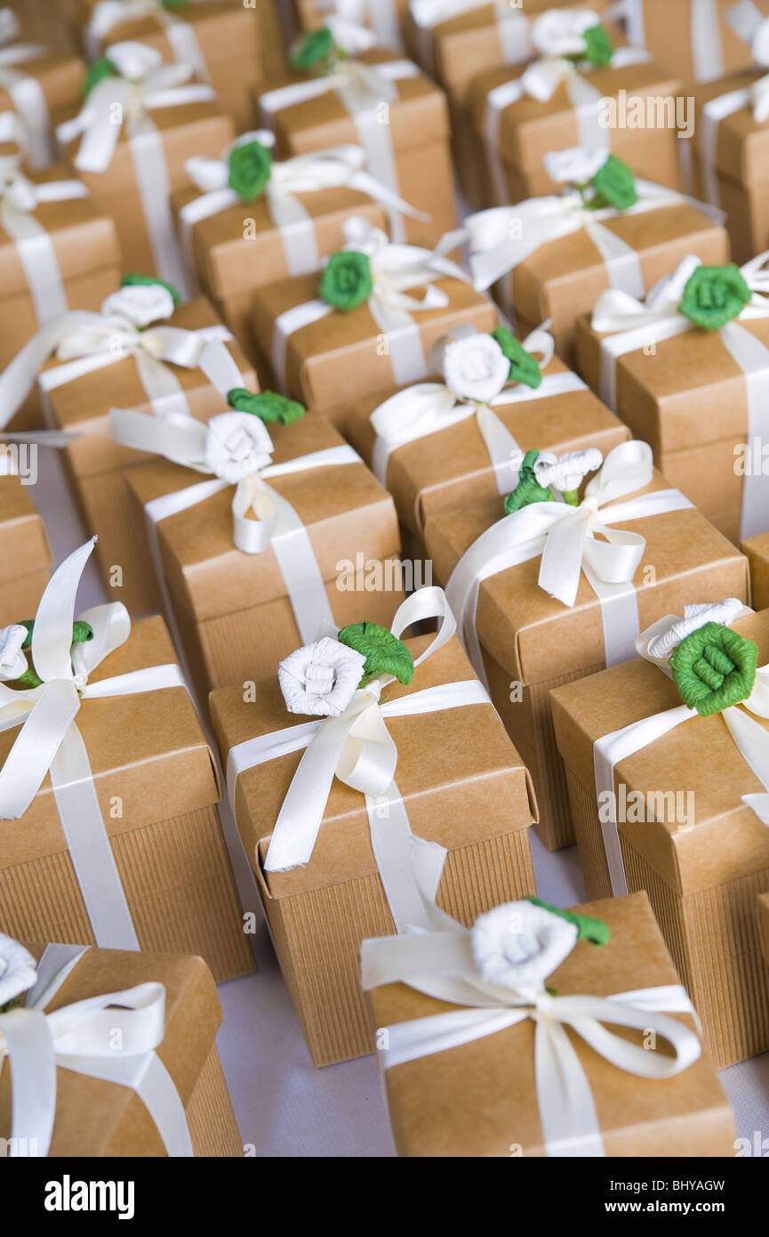 Wrapped boxes hi-res stock photography and images - Alamy