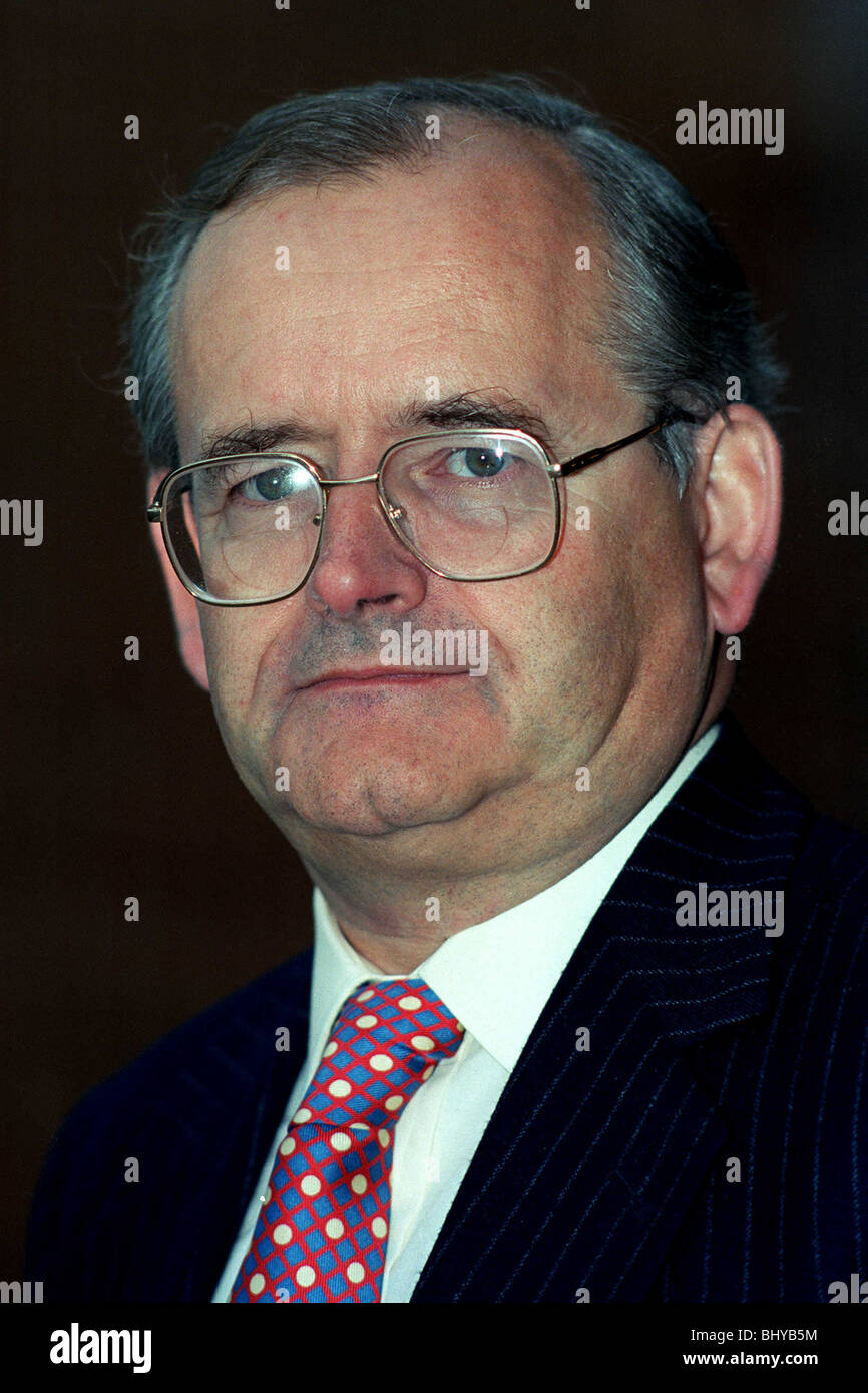 JOHN MARSHALL MP CONSERVATIVE PARTY HENDON 06 June 1991 Stock Photo - Alamy