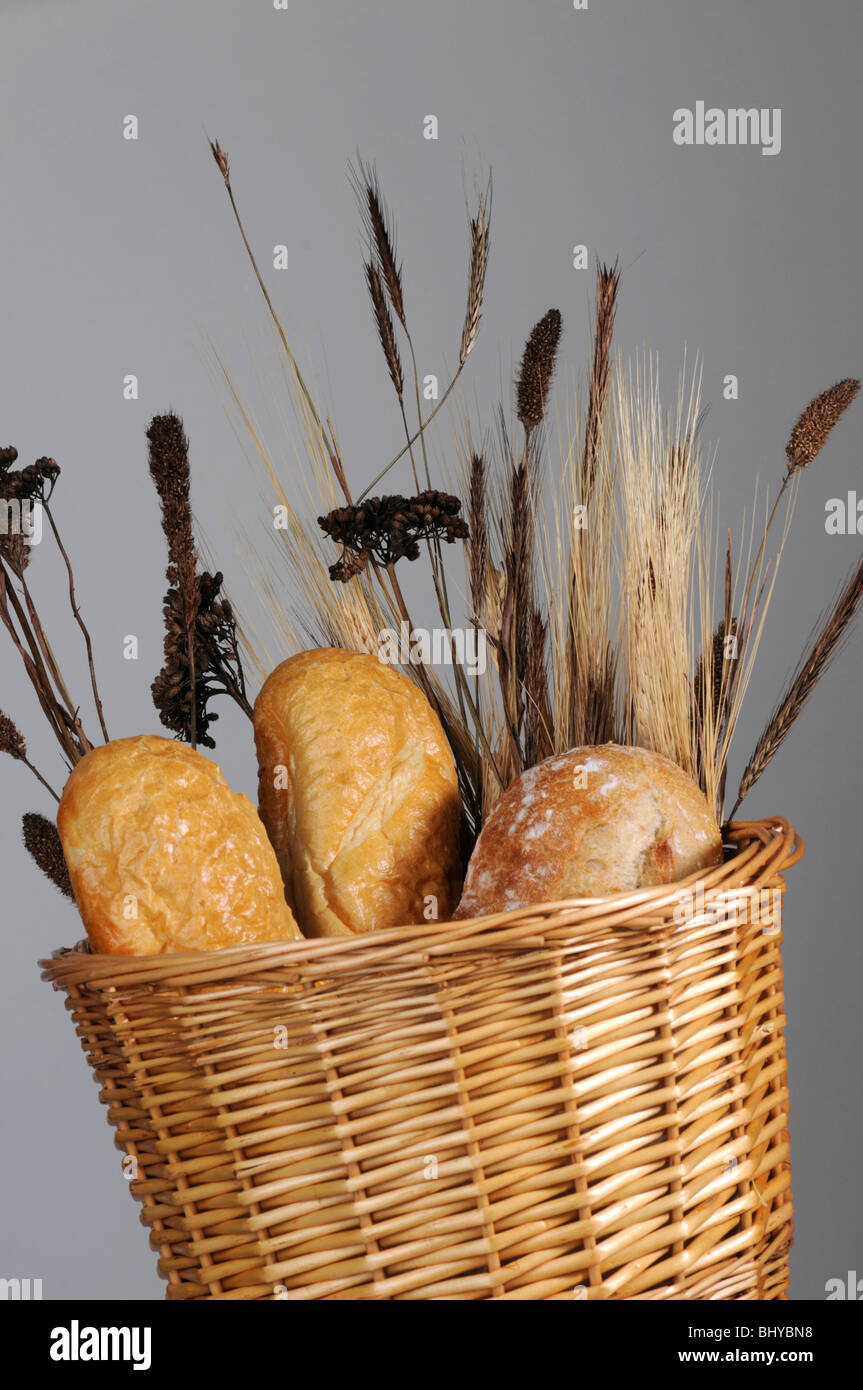 Basket Of Bread Stock Photo - Alamy