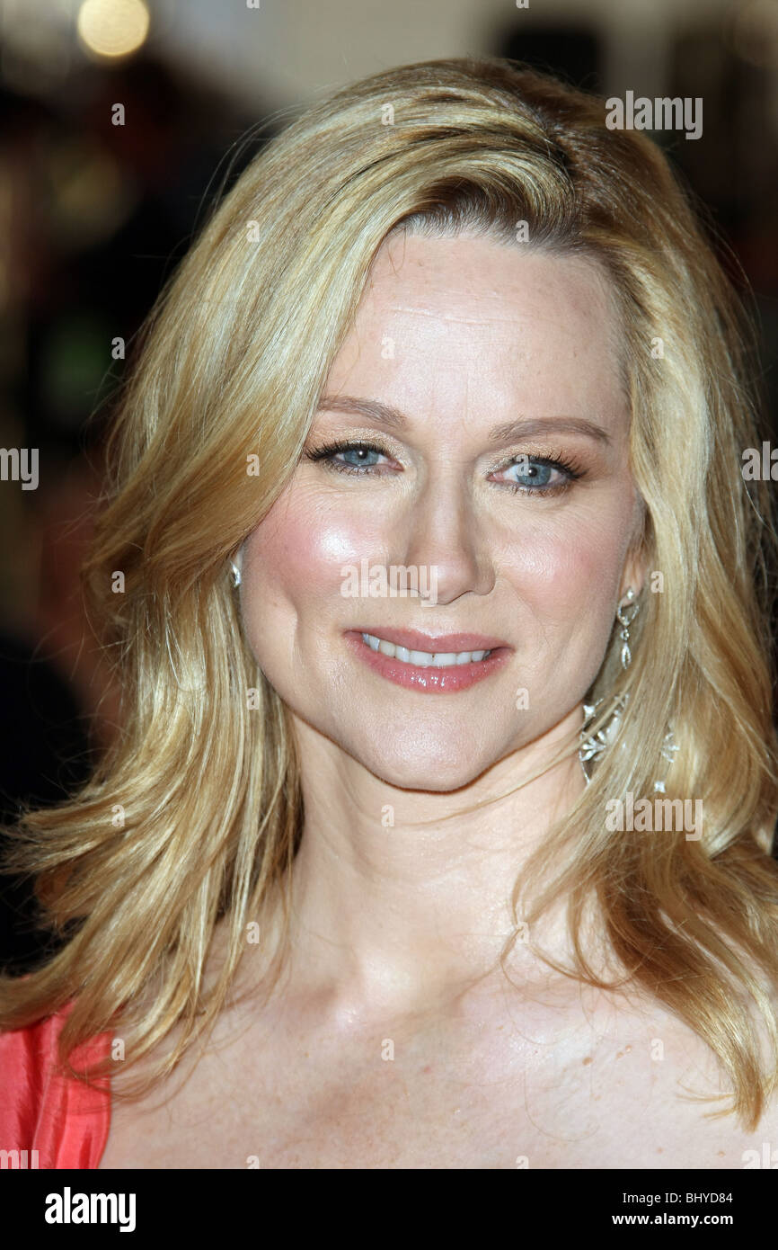 LAURA LINNEY 15TH ANNUAL SCREEN ACTORS GUILD AWARDS DOWNTOWN LOS ...