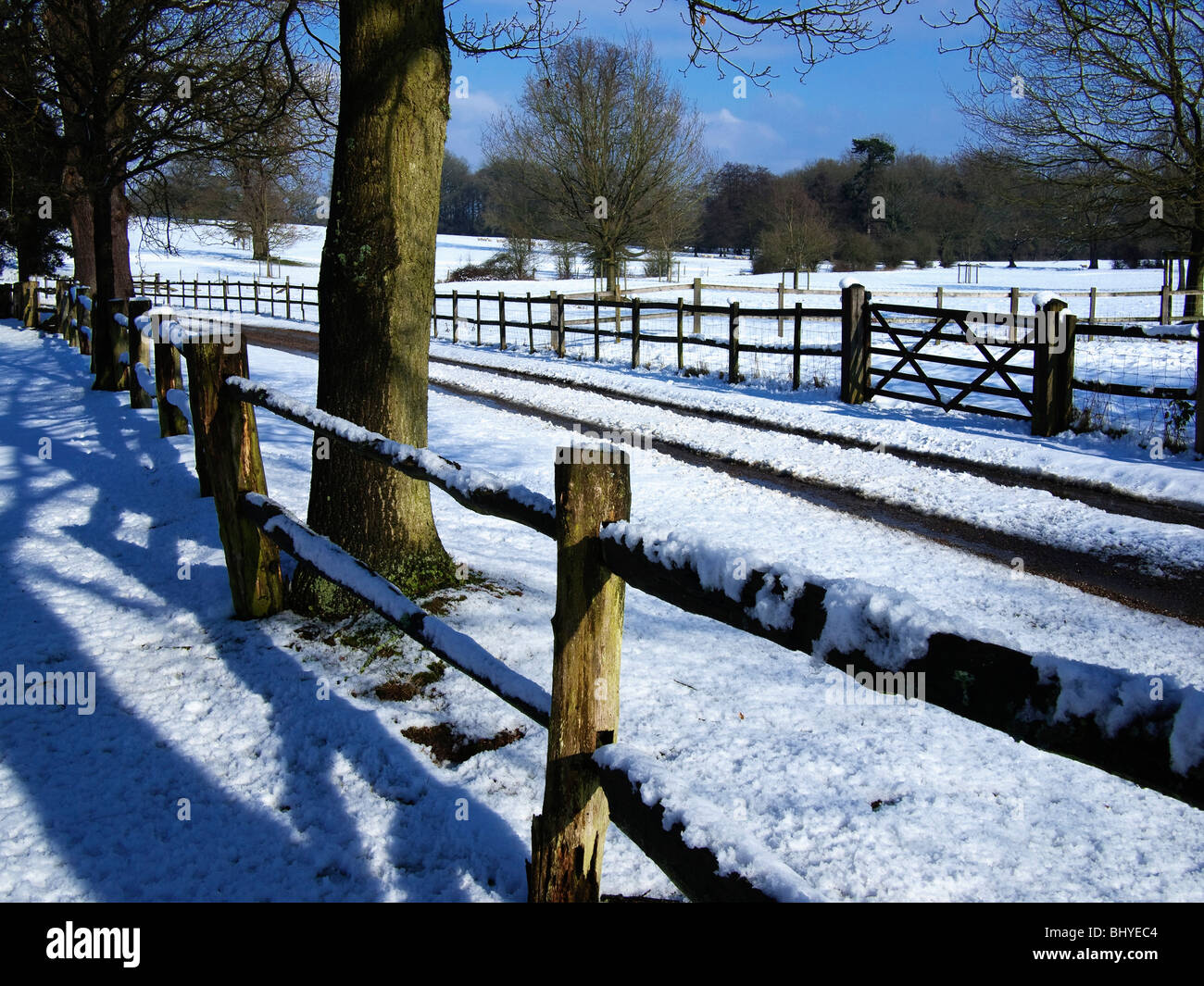 A snow covered rural landscape in the countryside Stock Photo - Alamy