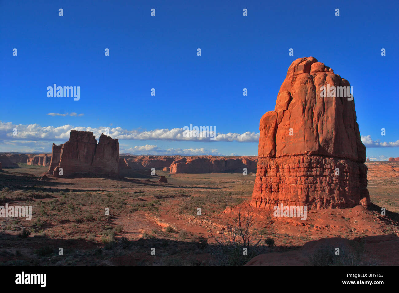 The freakish form red rocks from sandstone in American national park ...