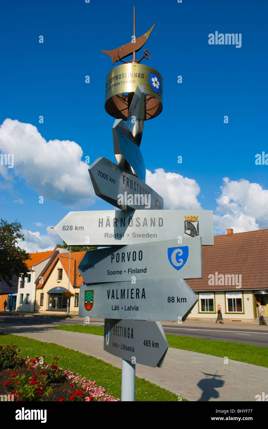 Estonian street sign hi-res stock photography and images - Alamy