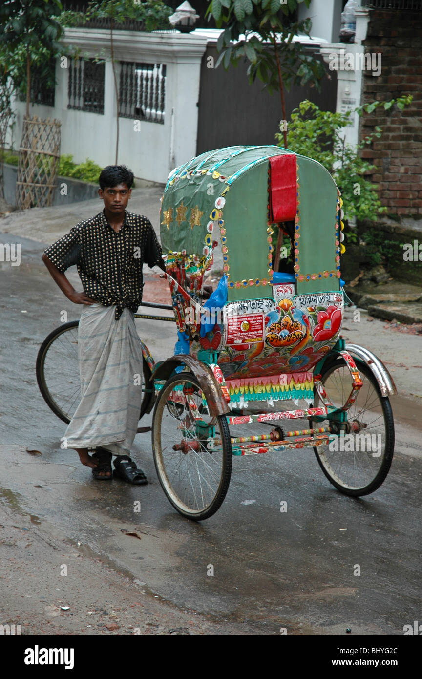 Rickshaw man Dhaka, Bangladesh Stock Photo - Alamy