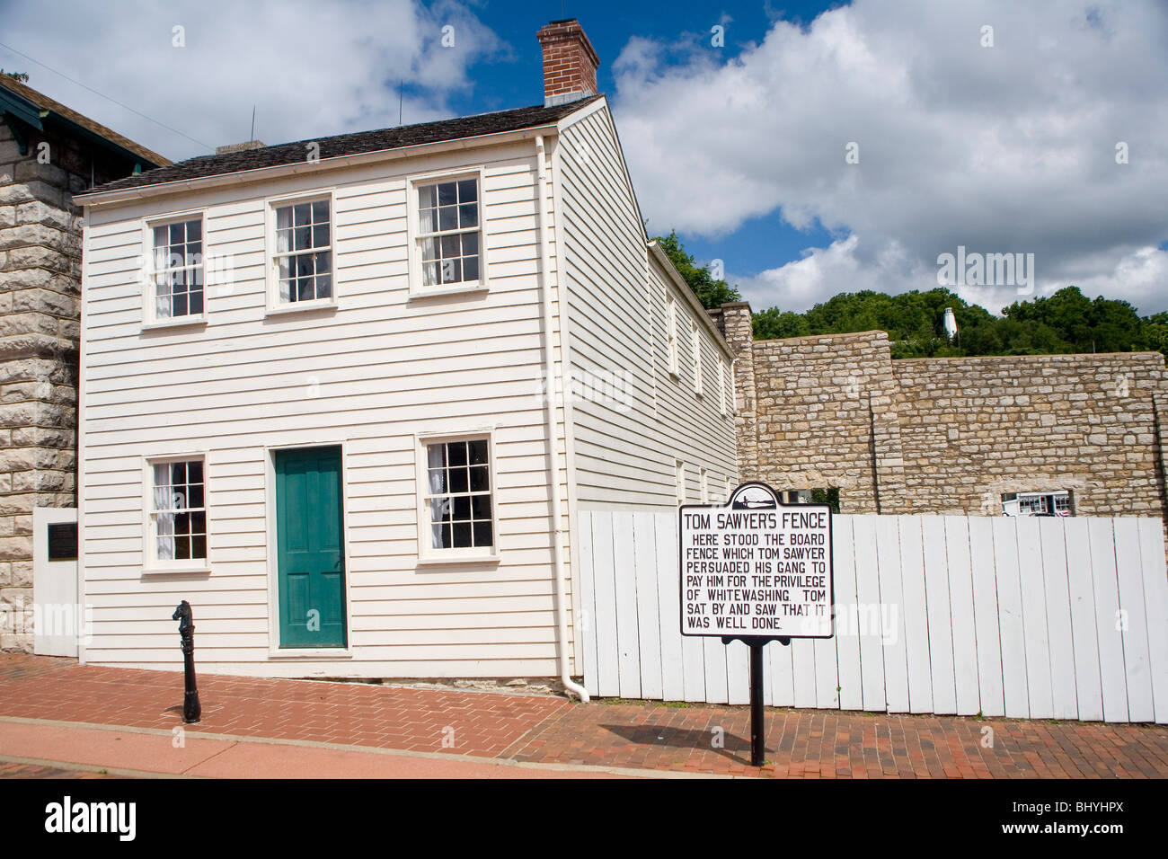 Mark Twain Boyhood Home & Museum Stock Photo - Alamy
