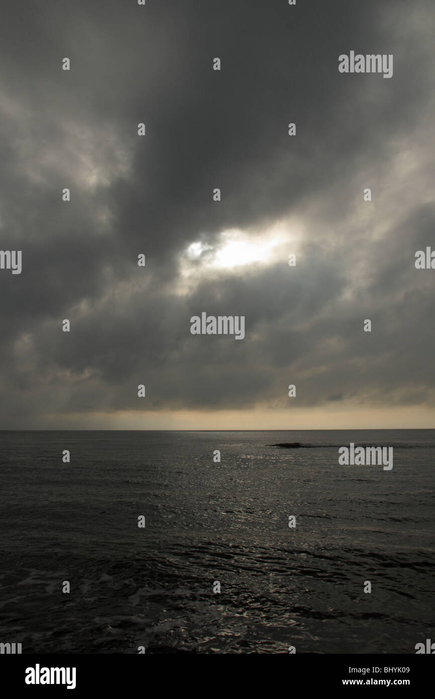 Brooding seascape hi-res stock photography and images - Alamy