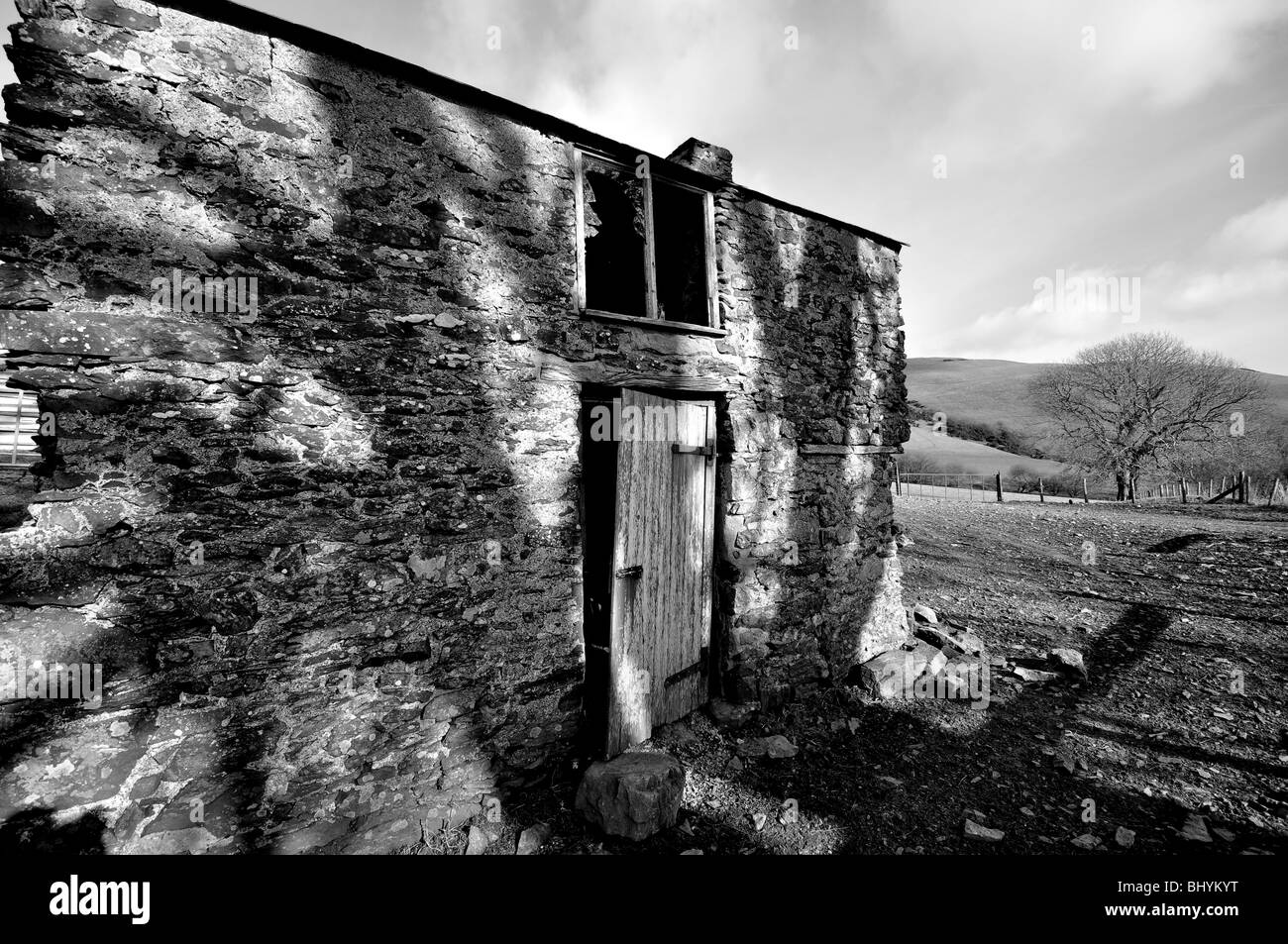 Welsh barn Black and White Stock Photos & Images - Alamy