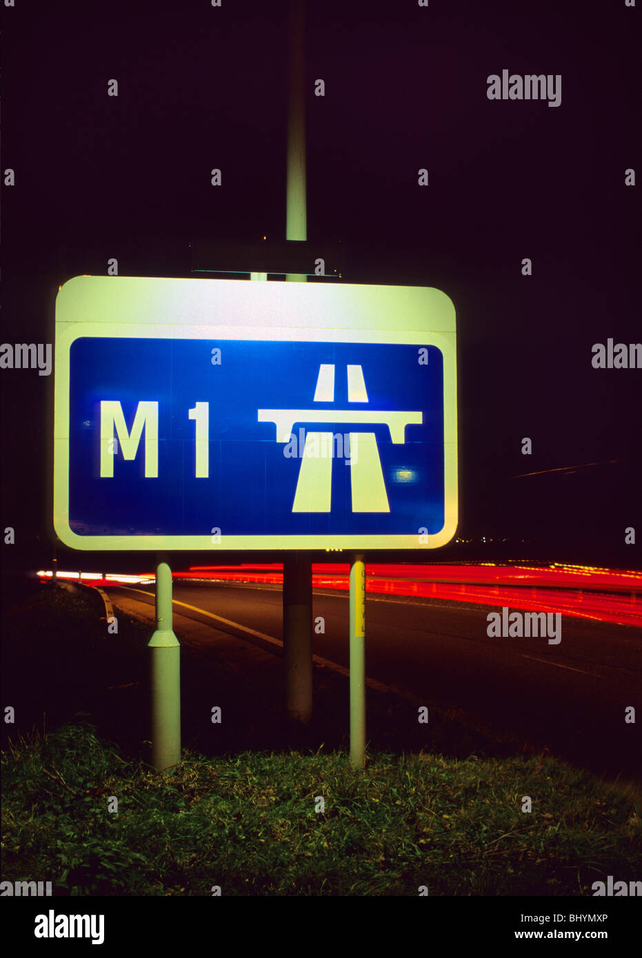 Roadsign light britain british english highway hi-res stock photography ...