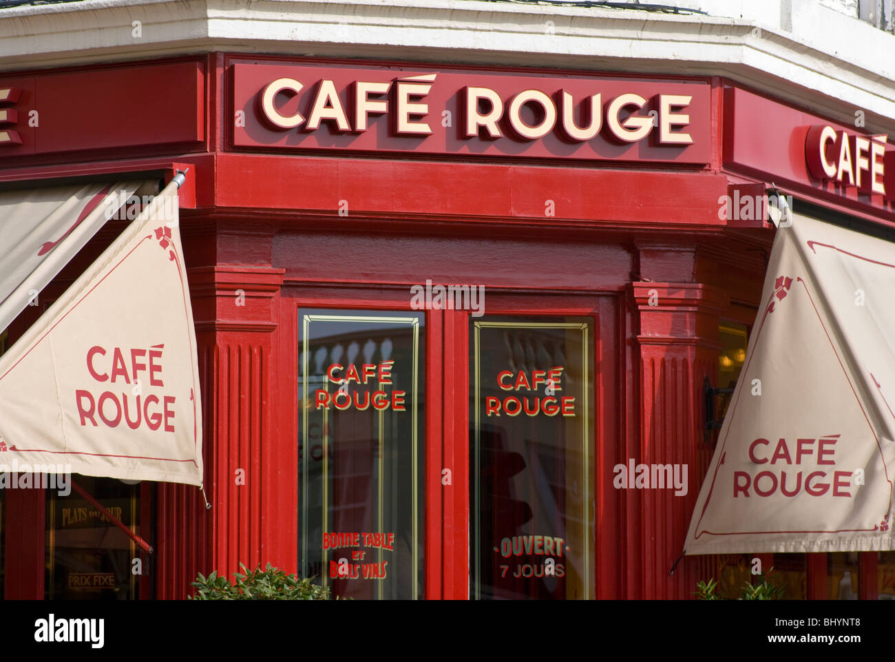 Entrance To Cafe Rouge Stock Photo - Alamy