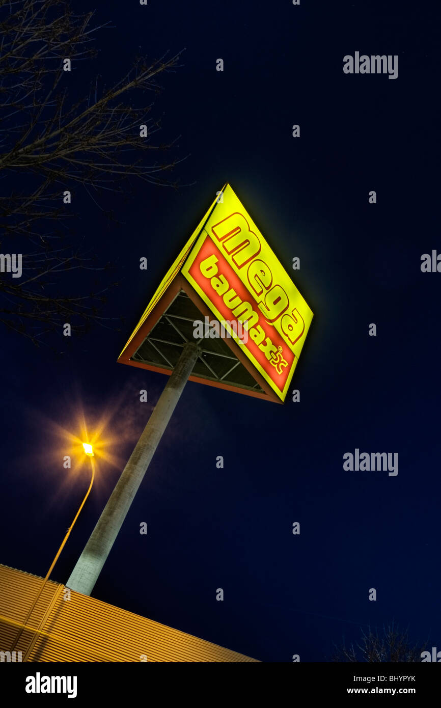 Baumax Stock Photos & Baumax Stock Images - Alamy