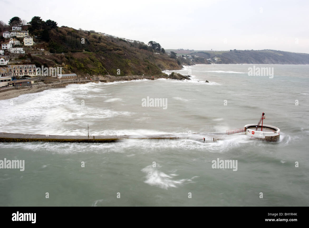 East west looe coast cornwall hi-res stock photography and images - Alamy