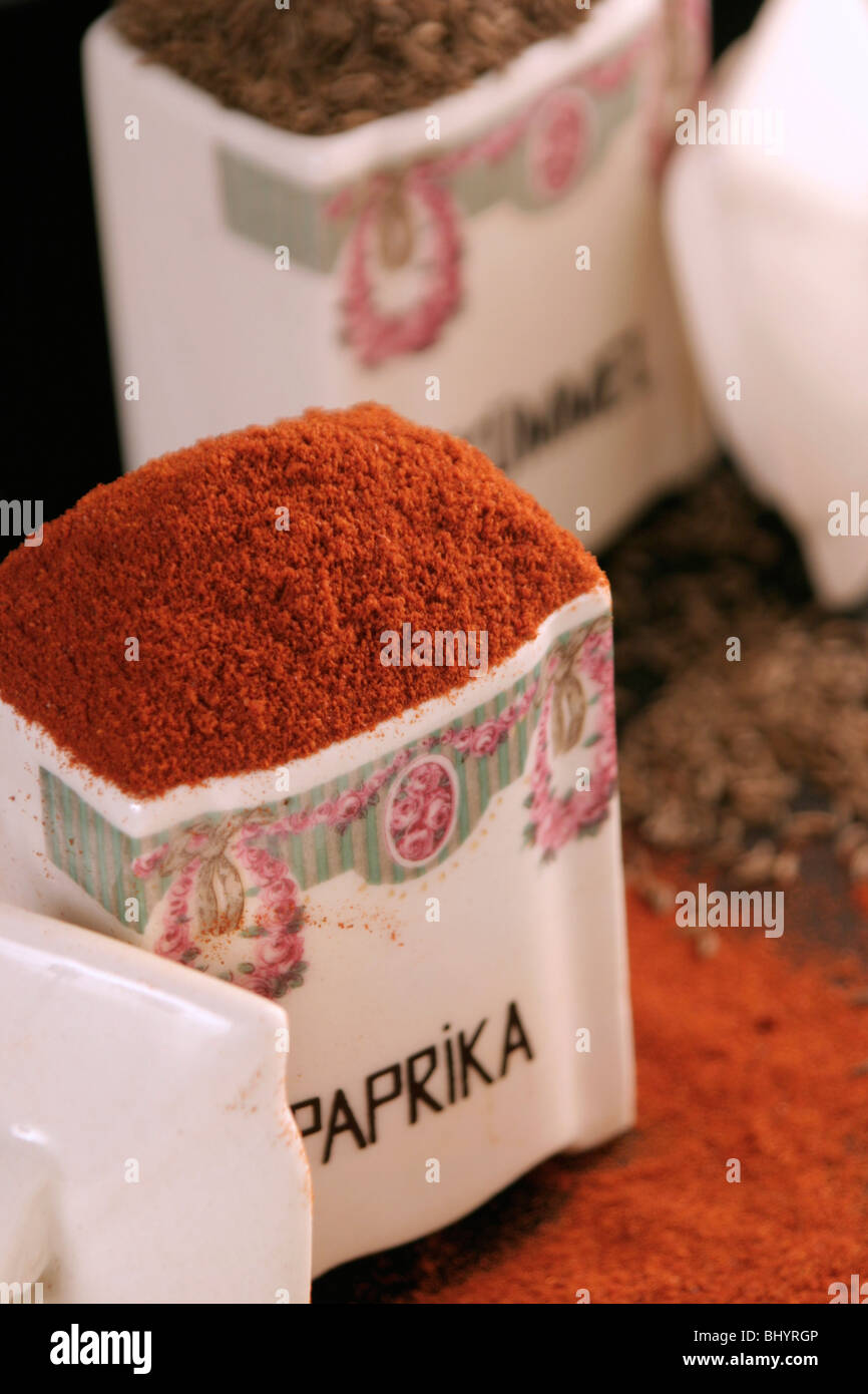 paprika powder in porcelain Stock Photo - Alamy