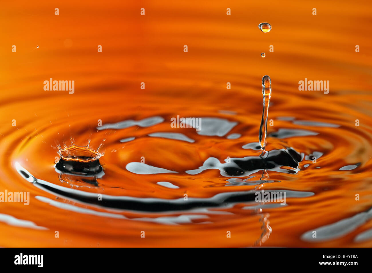 photo shot of water splash Stock Photo - Alamy