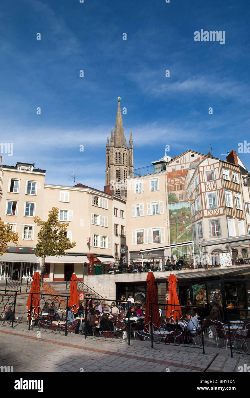 Limoges cafe hi-res stock photography and images - Alamy