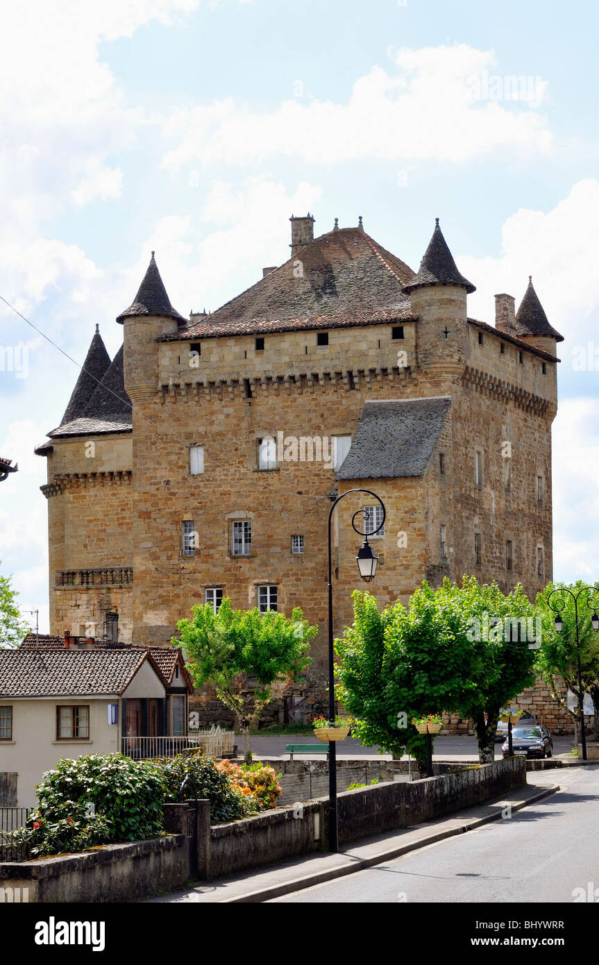 La Capelle-Marival (46) : fortress Stock Photo - Alamy