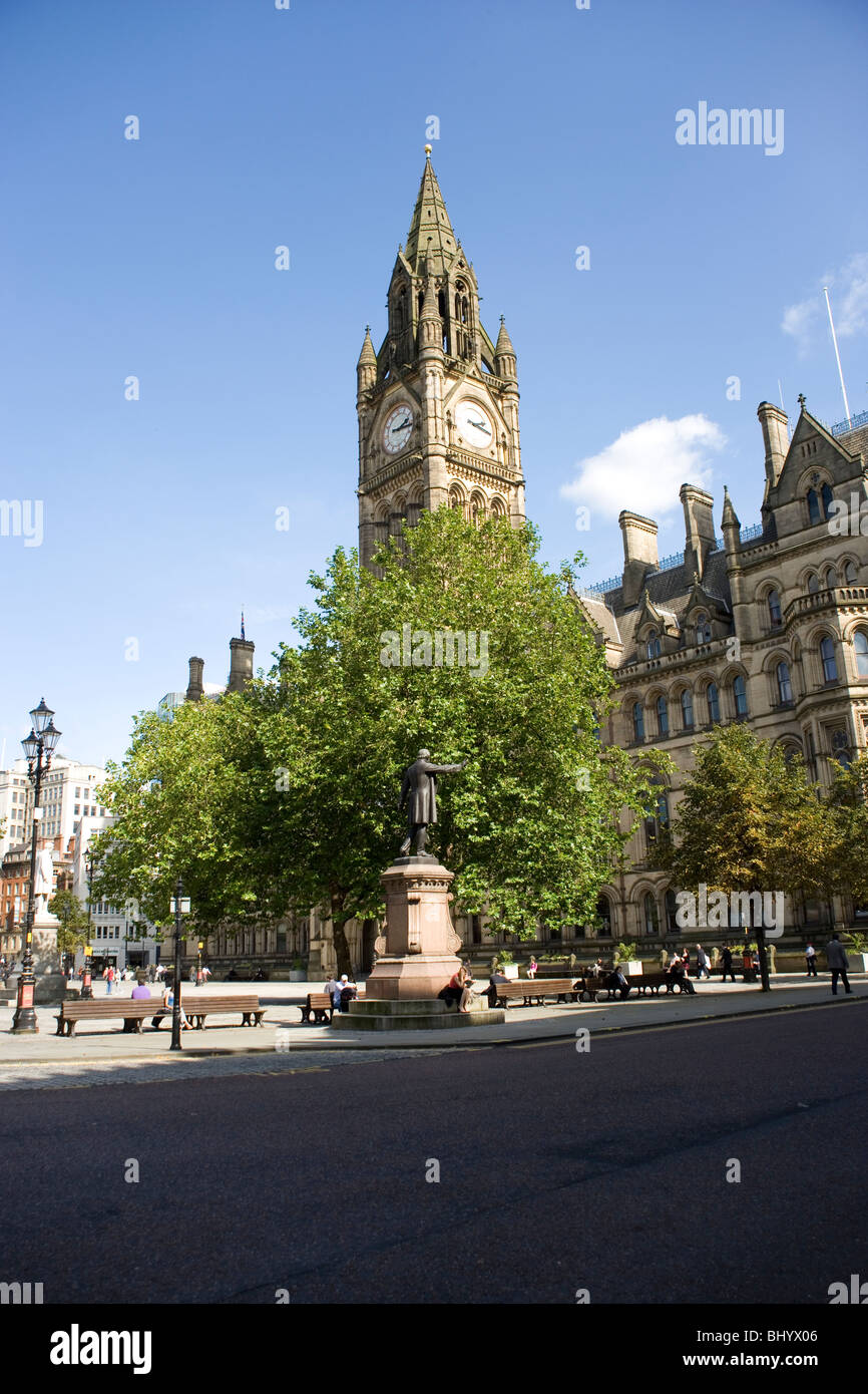 Town Hall and Albert Square, Manchester Stock Photo - Alamy