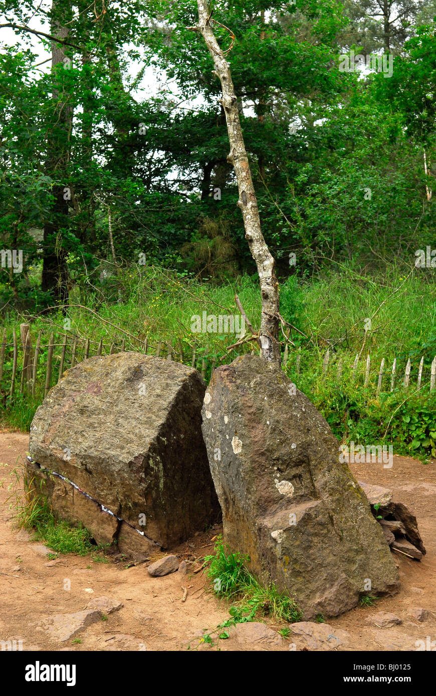 Merlin's grave hi-res stock photography and images - Alamy