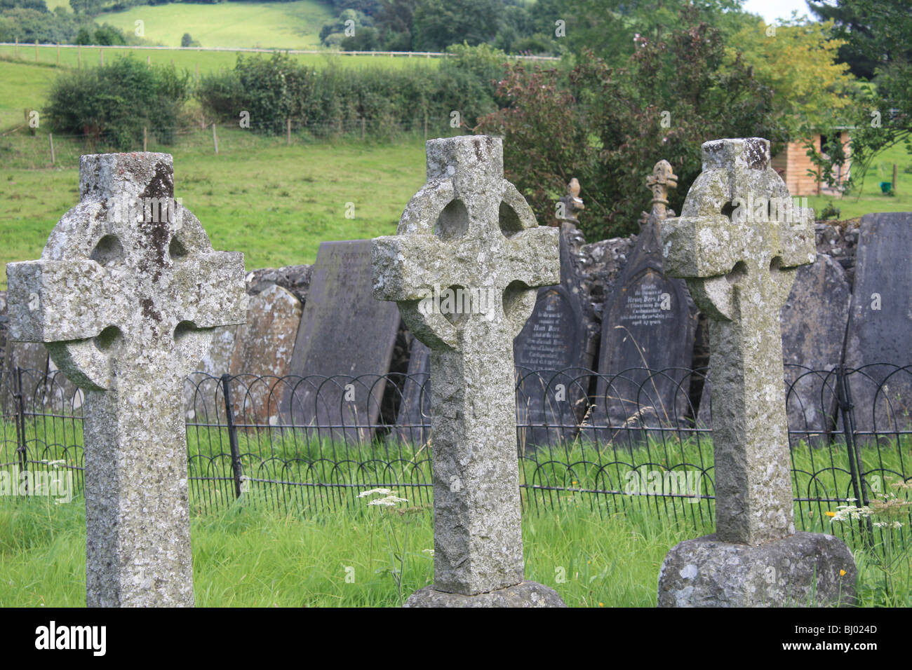 Gravestones in Graveyard Stock Photo - Alamy