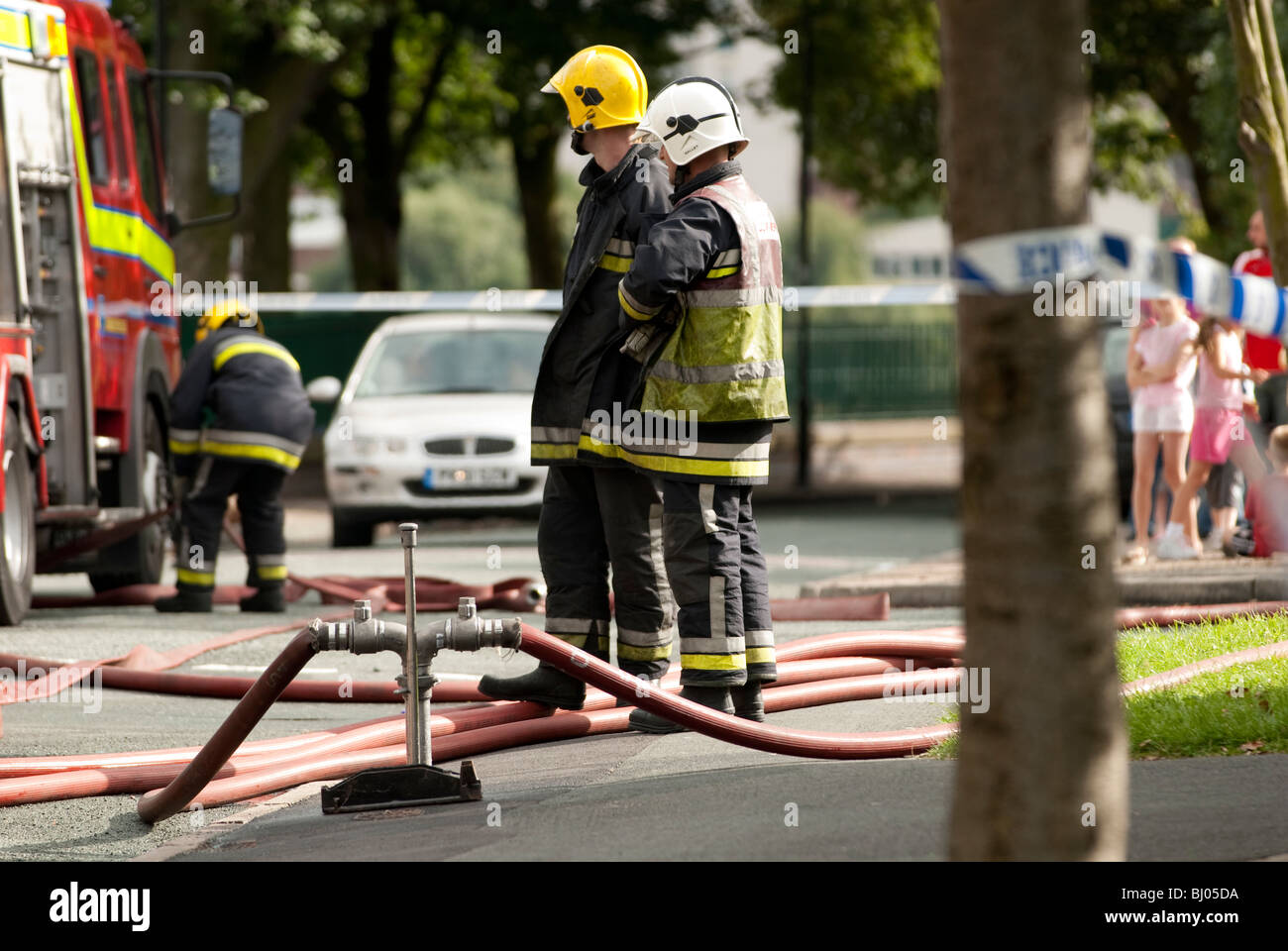 Fire hydrant uk hi-res stock photography and images - Alamy
