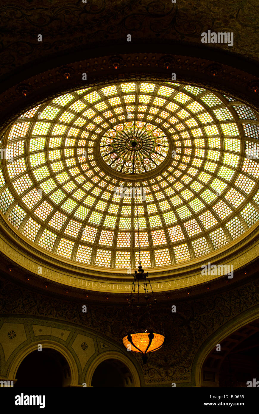 Tiffany stained glass dome in the Chicago Cultural Center, Chicago ...