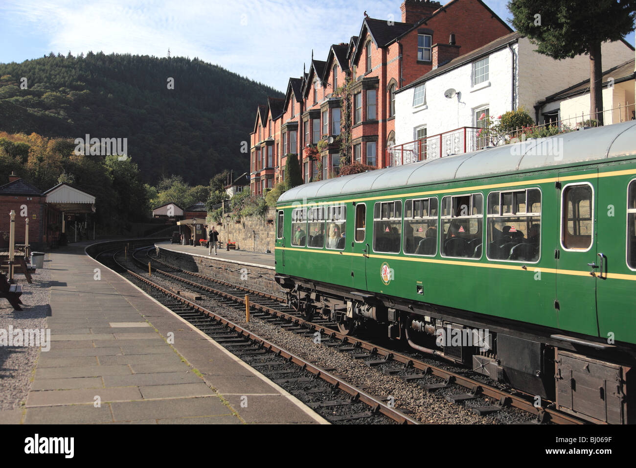 Llangollen railway diesel hi-res stock photography and images - Alamy