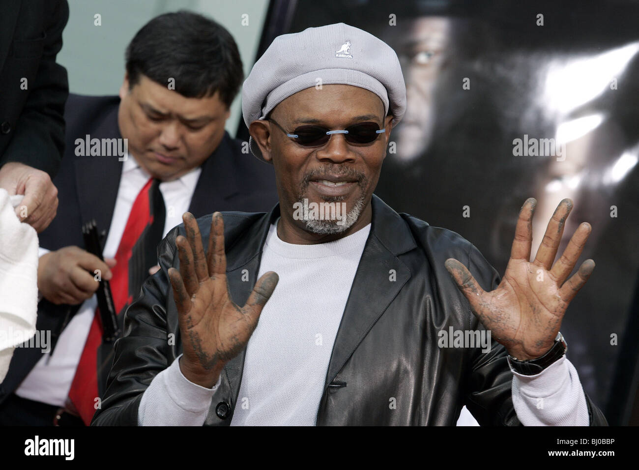 SAMUEL L. JACKSON SAMUEL L. JACKSON HAND & FOOTPRINT CEREMONY CHINESE ...