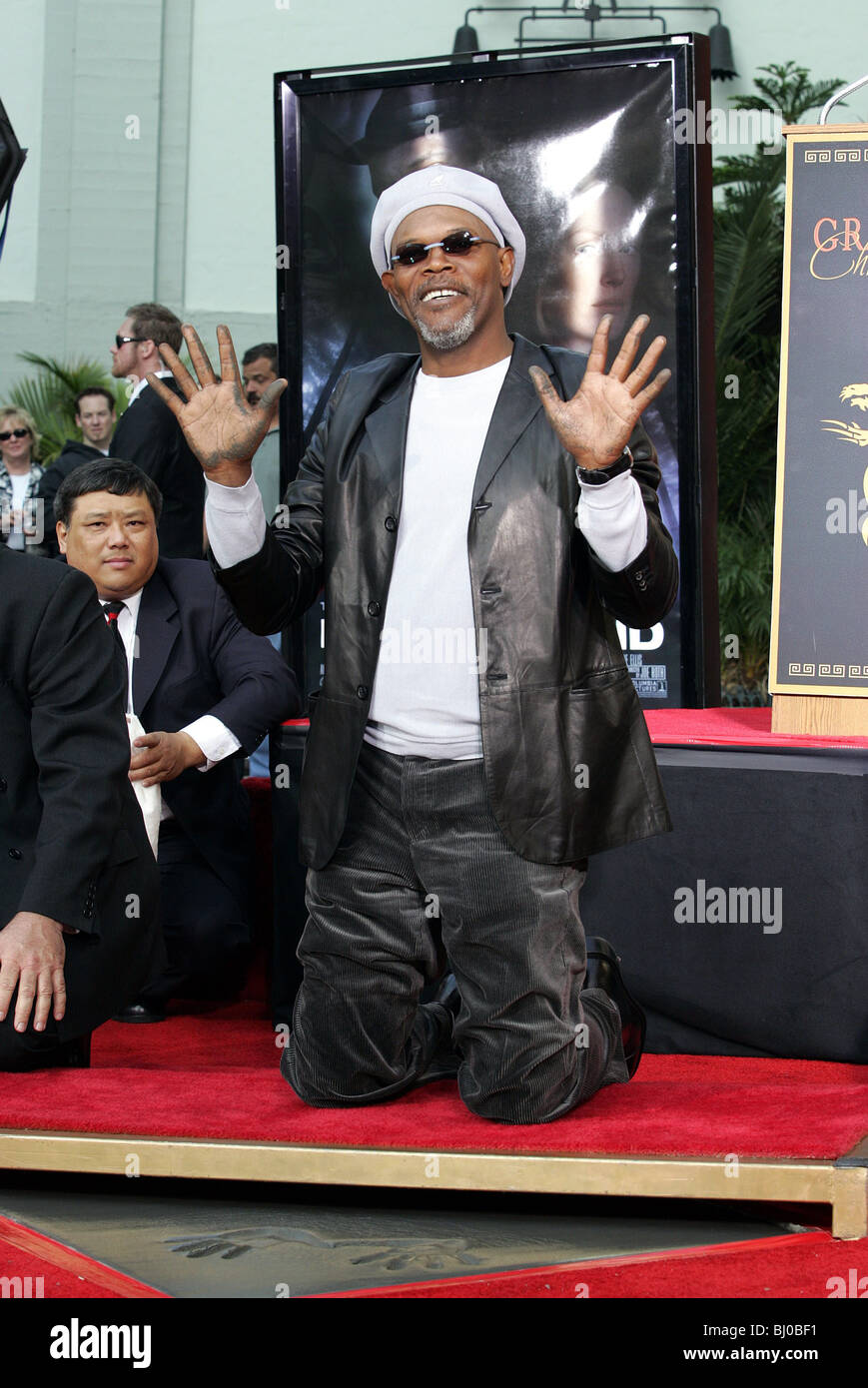 SAMUEL L. JACKSON SAMUEL L. JACKSON HAND & FOOTPRINT CEREMONY CHINESE ...