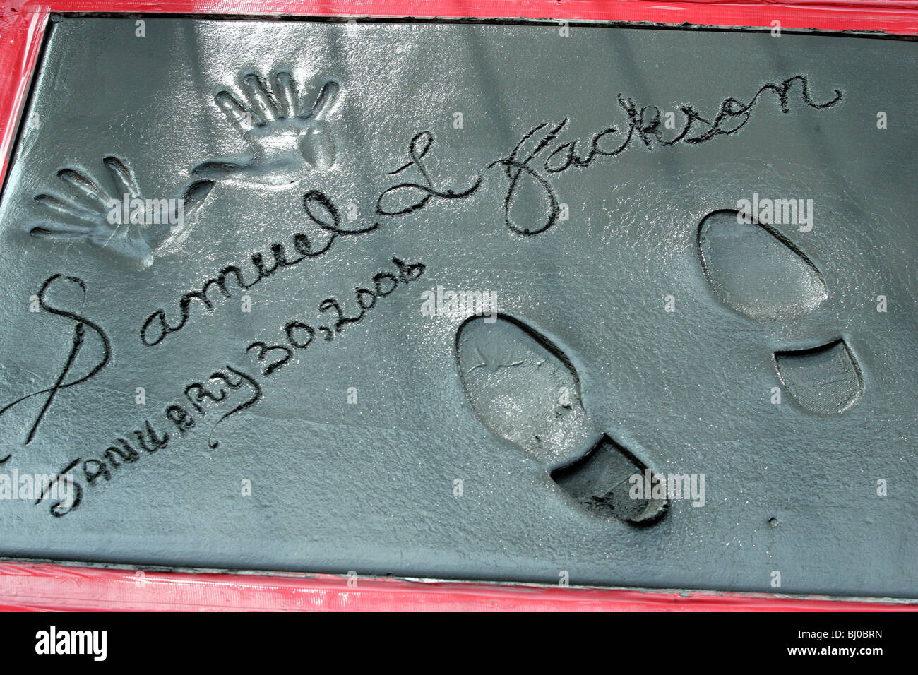 SAMUEL L. JACKSON SAMUEL L. JACKSON HAND & FOOTPRINT CEREMONY CHINESE ...