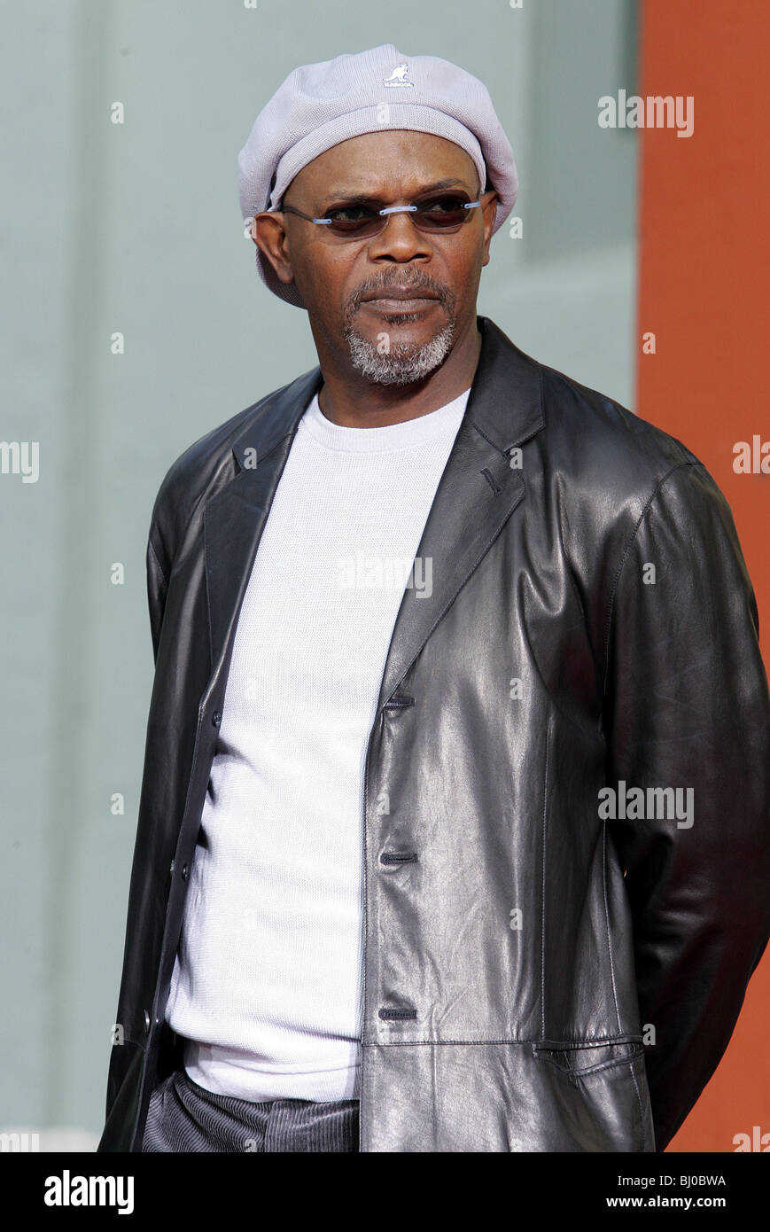 SAMUEL L. JACKSON SAMUEL L. JACKSON HAND & FOOTPRINT CEREMONY CHINESE ...