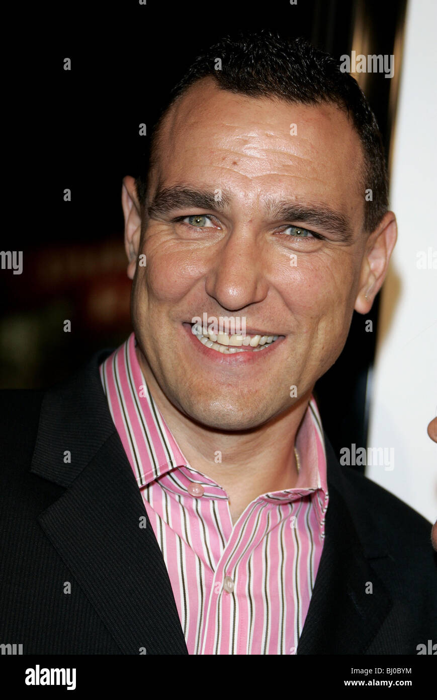 Vinnie jones shes man premiere hi-res stock photography and images - Alamy