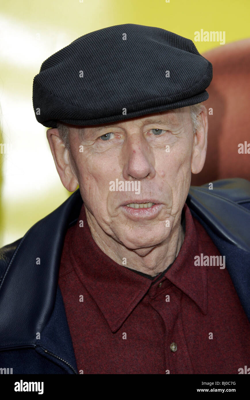 RANCE HOWARD CURIOUS GEORGE WORLD PREMIERE CINERAMA DOME HOLLYWOOD LOS ...