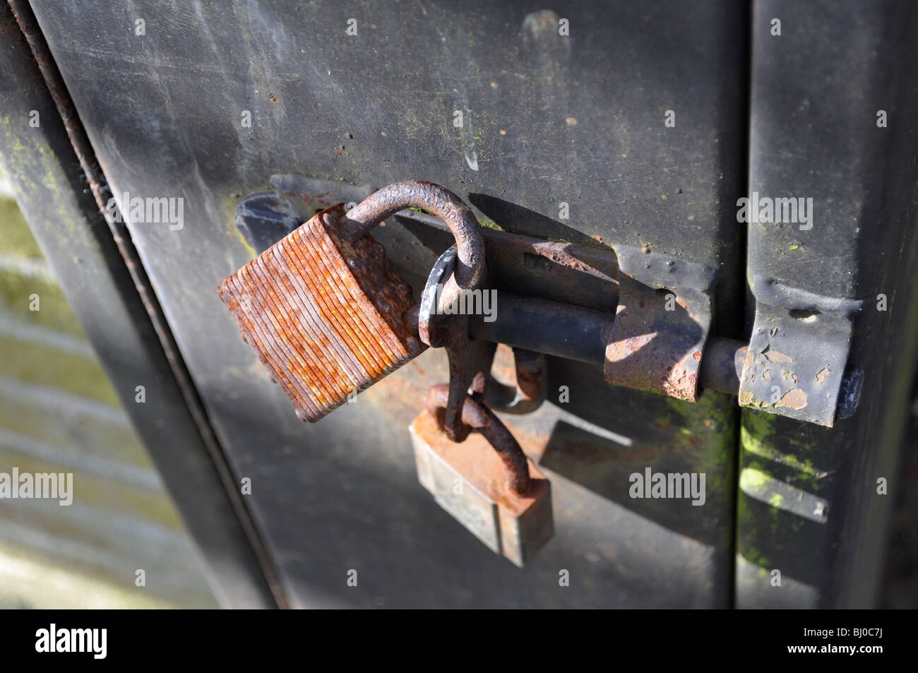 Old rusty bolt lock hi-res stock photography and images - Alamy