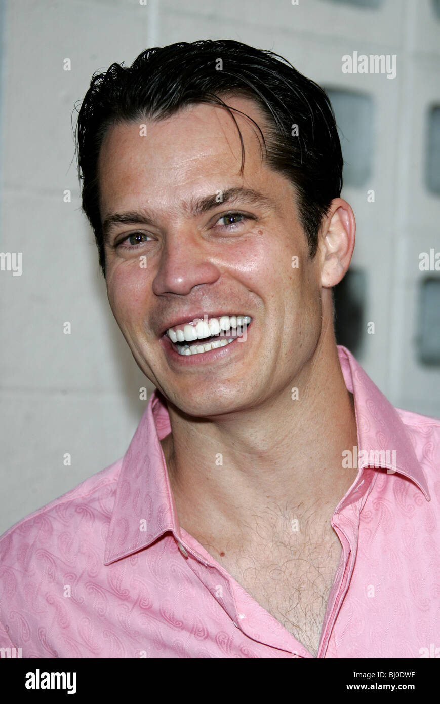 TIM OLYPHANT ACTOR CINERAMA DOME HOLLYWOOD LOS ANGELES USA 06/06/2006 ...