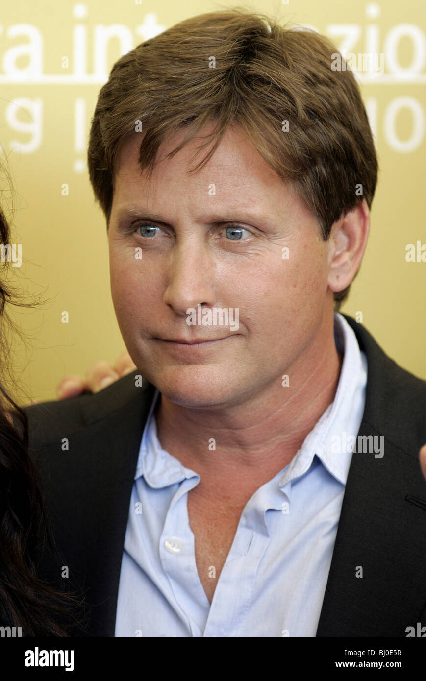 Emilio estevez hi-res stock photography and images - Alamy