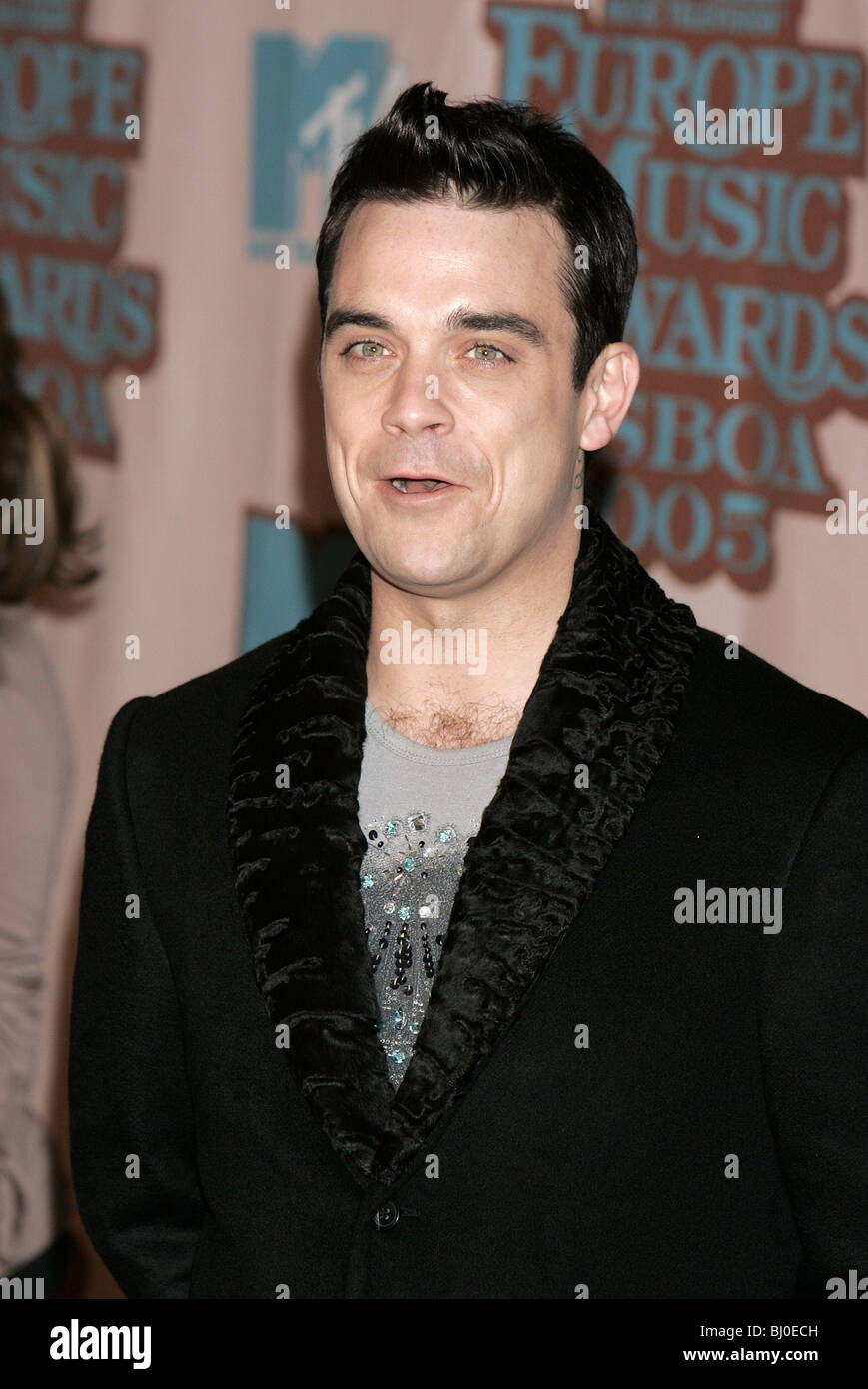 ROBBIE WILLIAMS POP SINGER ATLANTIC PAVILLION LISBON PORTUGAL 03/11 ...