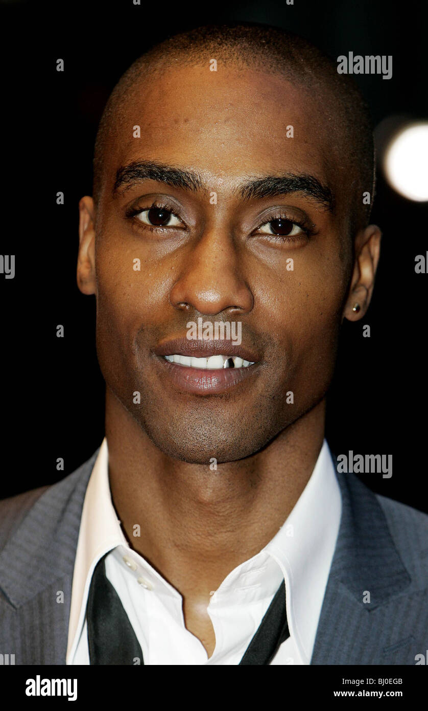 Singer simon webbe hi-res stock photography and images - Alamy