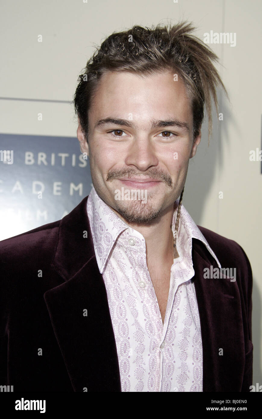 Patrick John Flueger