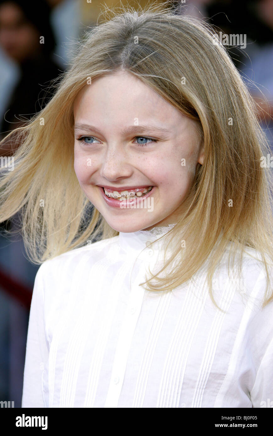 DAKOTA FANNING FILM ACTRESS WESTWOOD LOS ANGELES USA 09/10/2005 Stock ...
