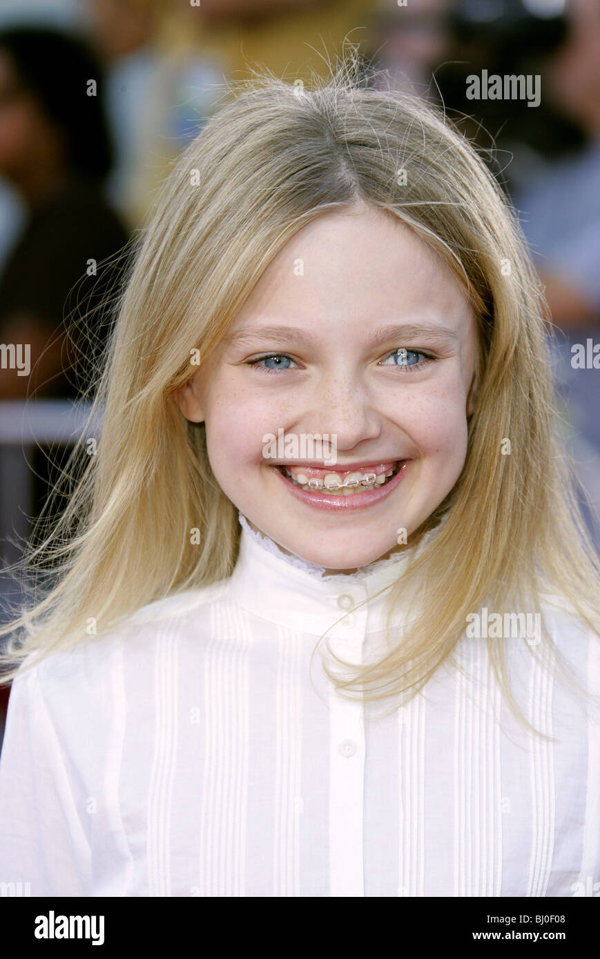 DAKOTA FANNING FILM ACTRESS WESTWOOD LOS ANGELES USA 09/10/2005 Stock ...