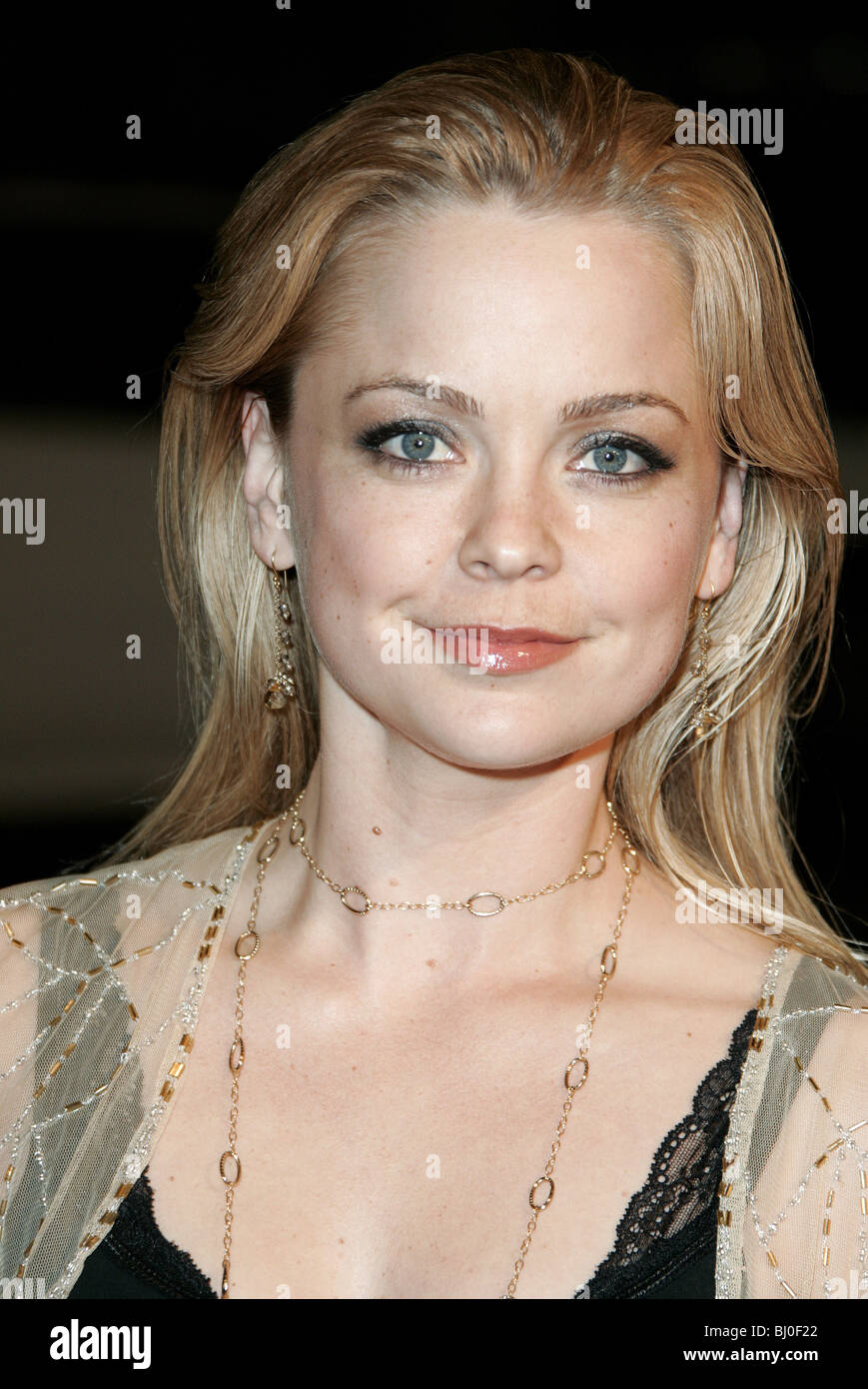 MARISA COUGHLAN ACTRESS CHINESE THEATRE HOLLYWOOD LOS ANGELES USA 10/10 ...