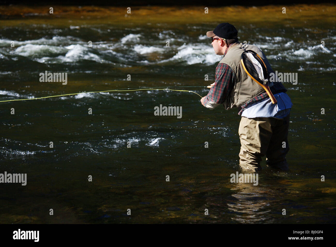 Fisherman fighting hi-res stock photography and images - Alamy