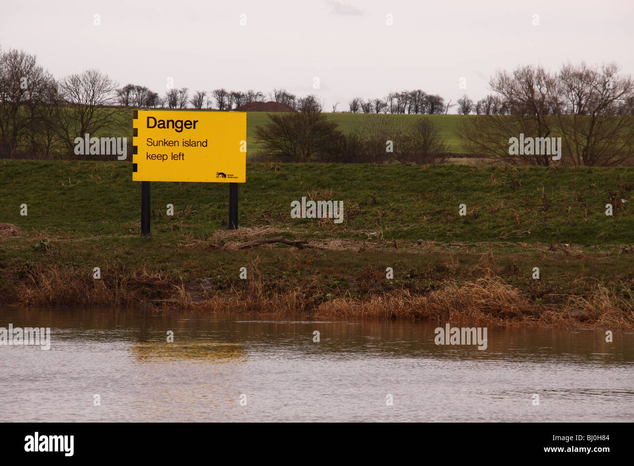 Sunken island hi-res stock photography and images - Alamy