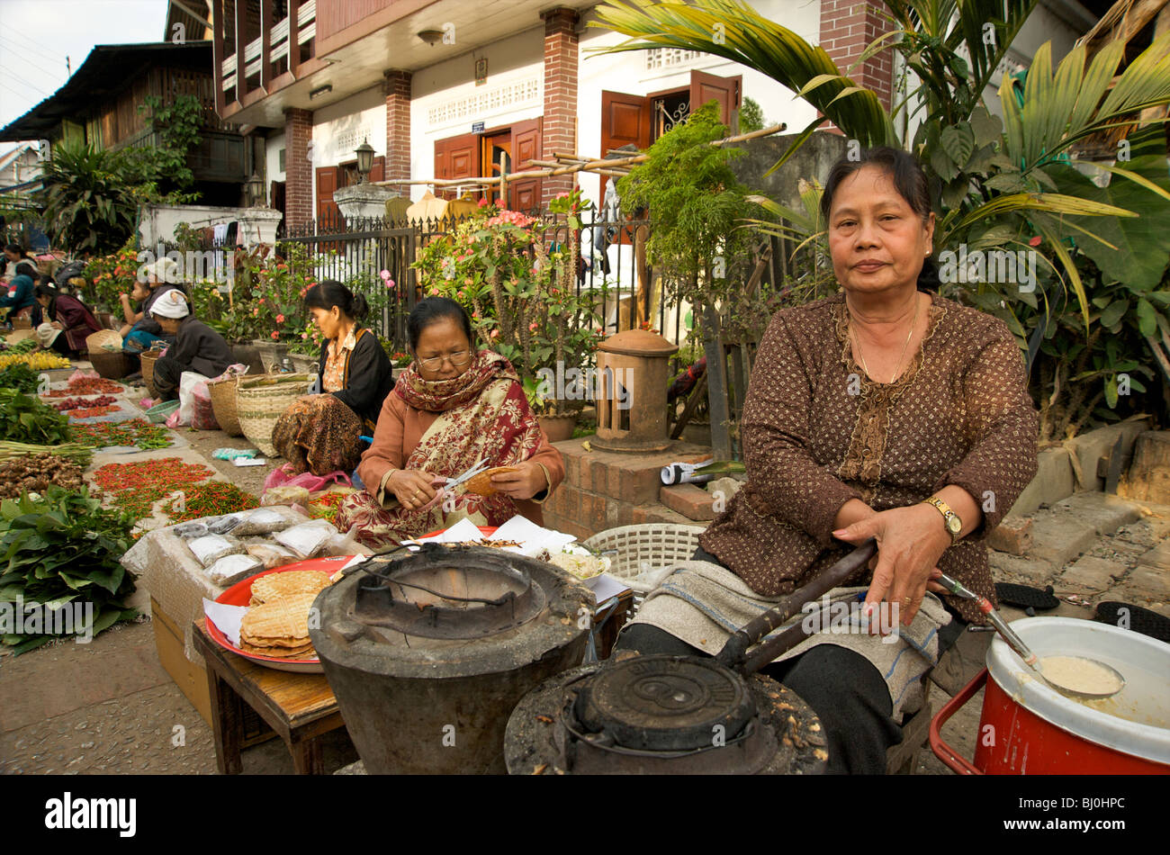 Making waffles hi-res stock photography and images - Alamy