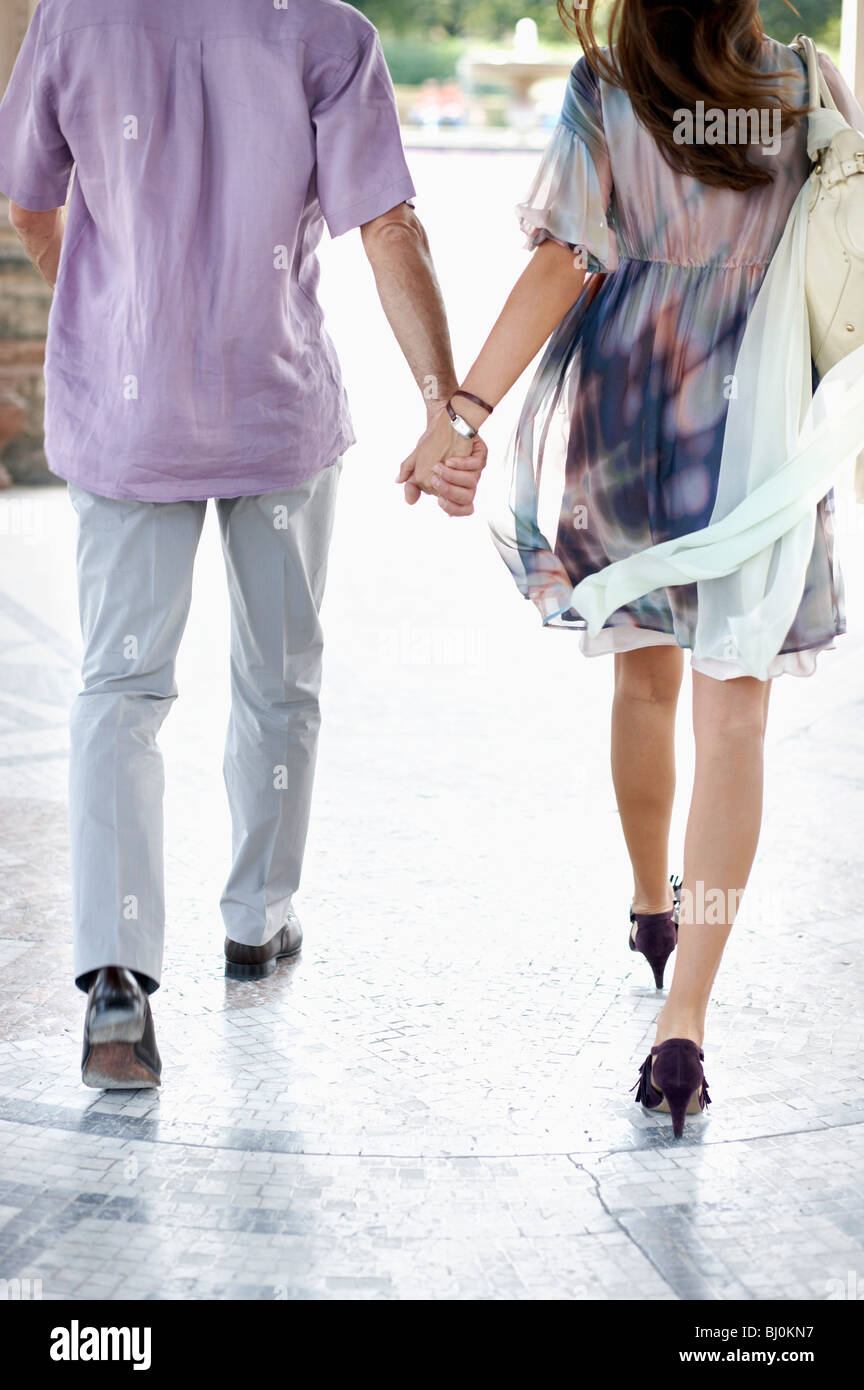 Couple love rear view hi-res stock photography and images - Alamy