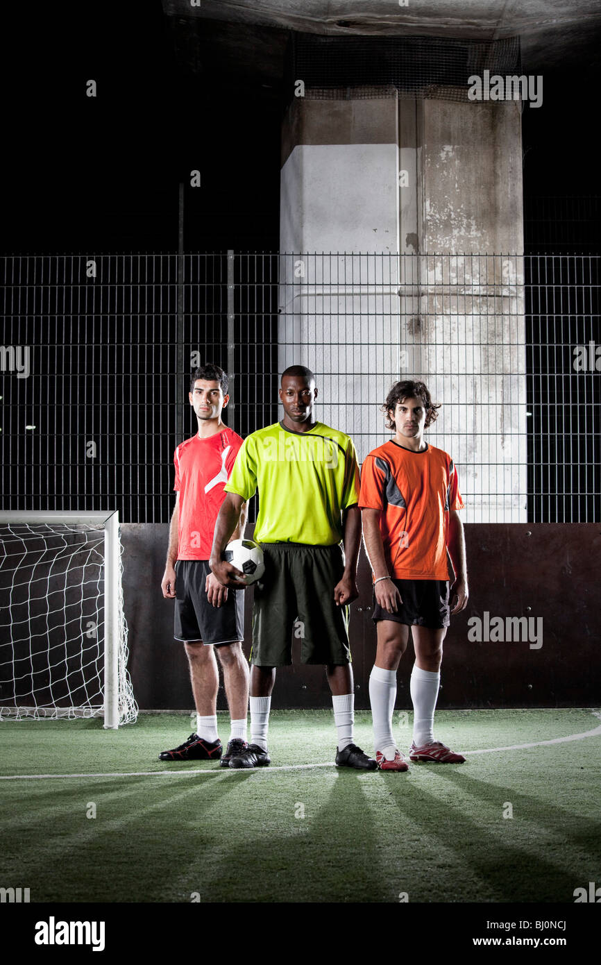 African adult street football hi-res stock photography and images - Alamy