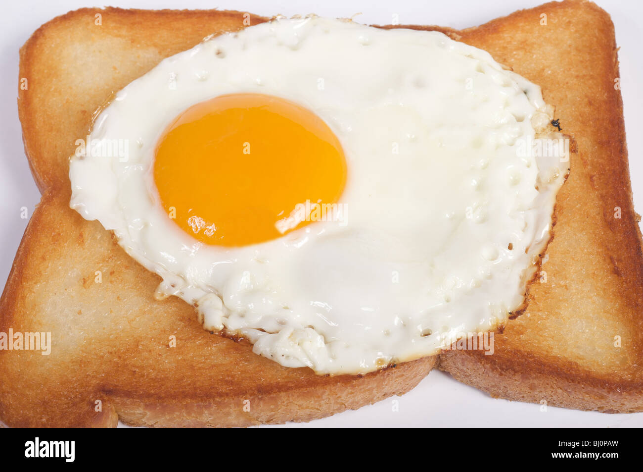 Free range fried egg Stock Photo - Alamy