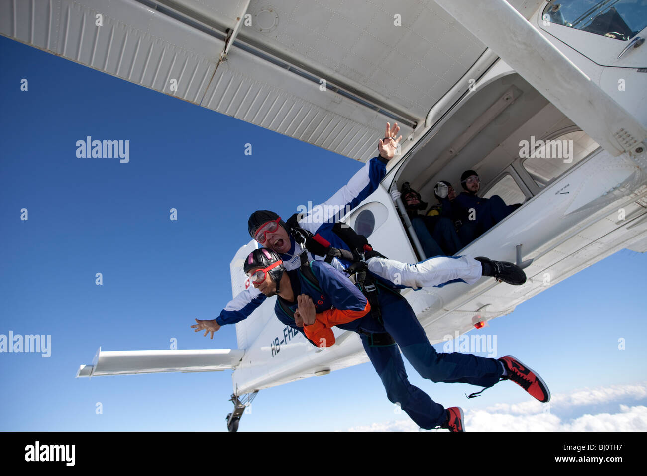 Skydive from a plane hi-res stock photography and images - Alamy