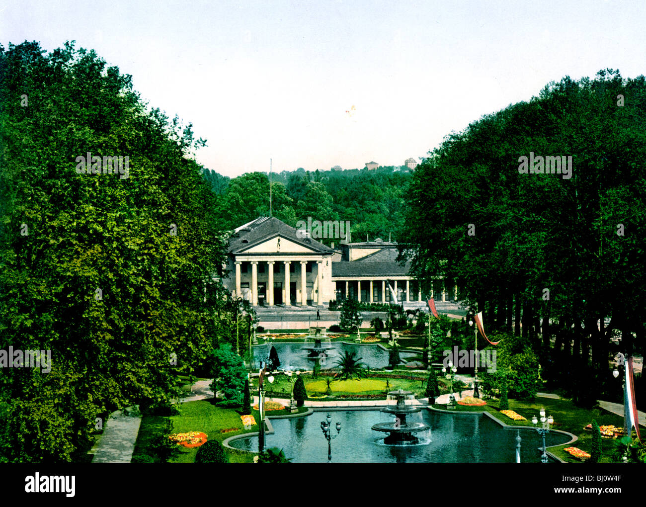 Kurhaus und umgebung wiesbaden hi-res stock photography and images - Alamy