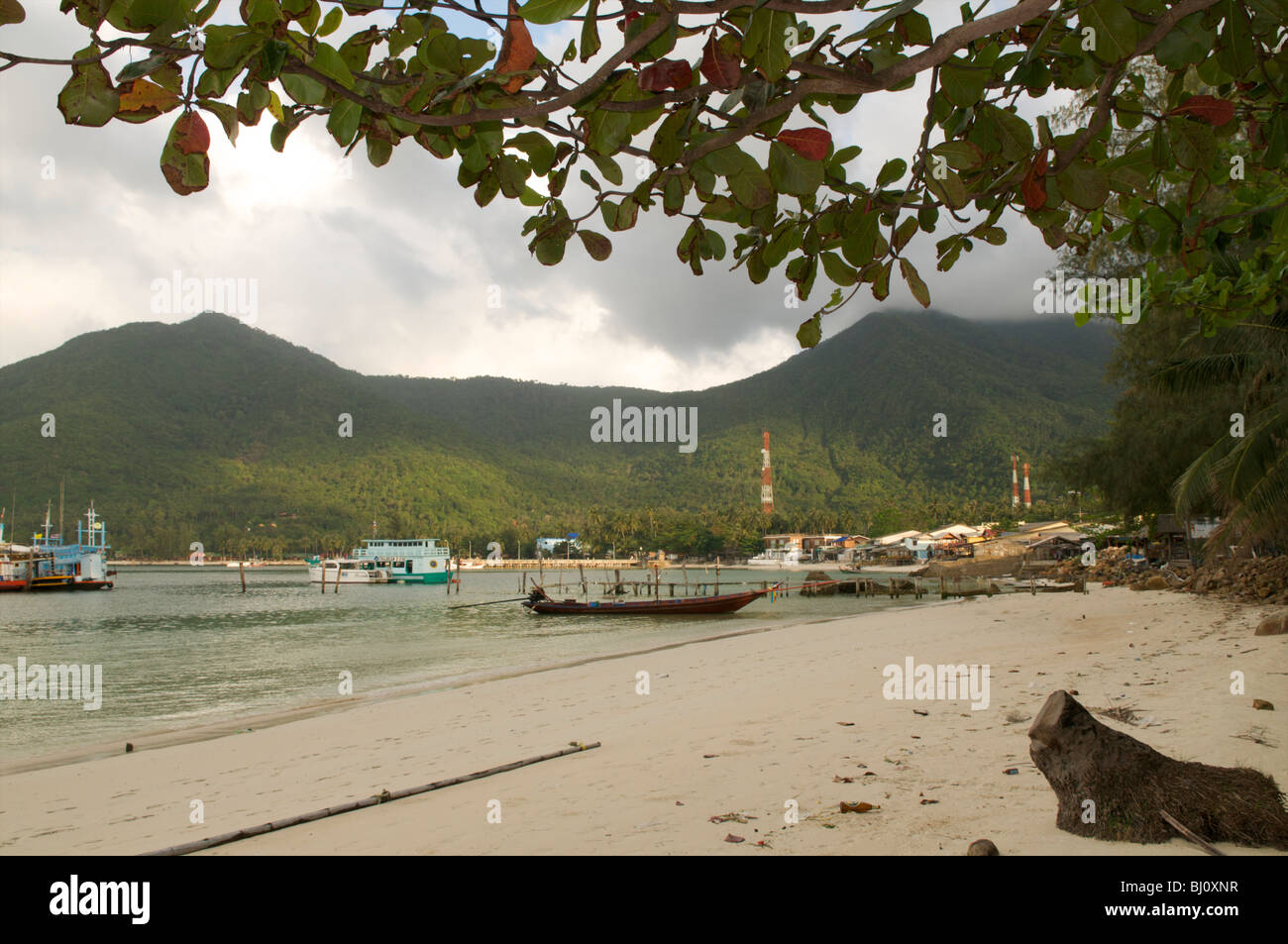 Chaloklum harbor Koh Phangan Thailand Stock Photo - Alamy